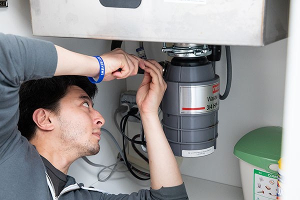 5 Best Garbage Disposals - Mar. 2025 - BestReviews