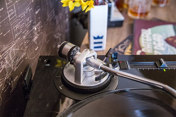 5 Best Turntables - Jan. 2025 - BestReviews